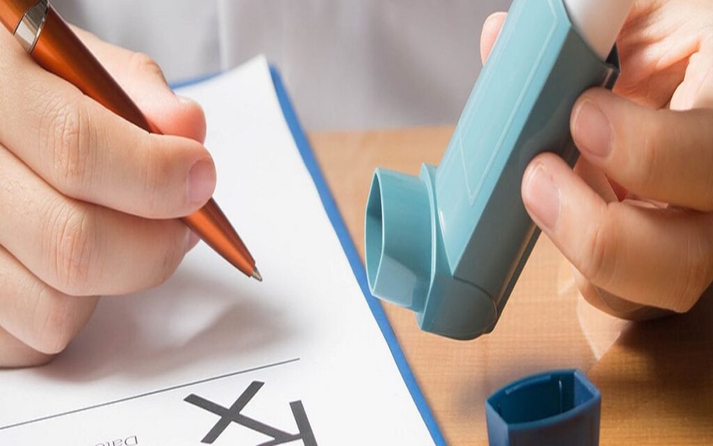 How does an Inhaler help in managing symptoms of COPD - Body Health ...